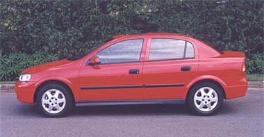 Best Cars Web Site - Astra vs. Marea vs. Mégane